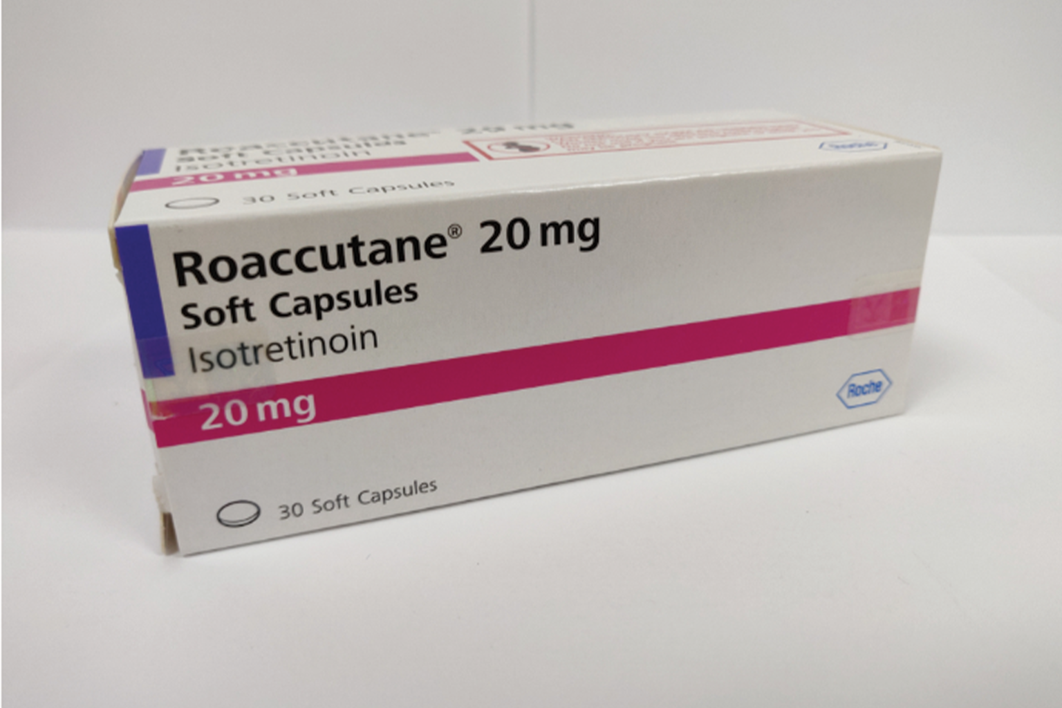الرواكتان ( الايزوتريتينوين ) لعلاج حب الشباب - عيادات ميدكا للجلدية ...